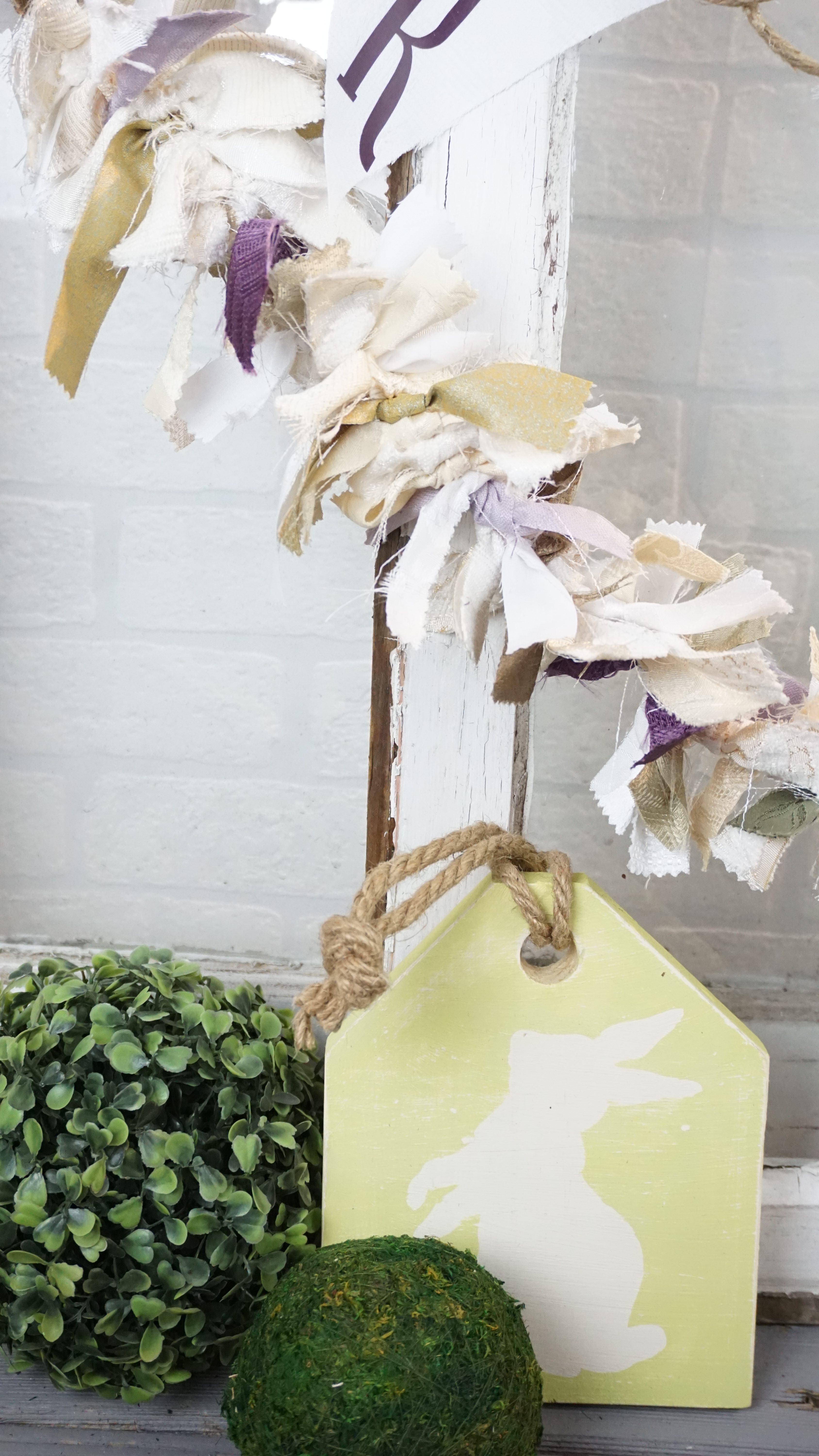 DIY Spring Rag Banner • Holly Grace