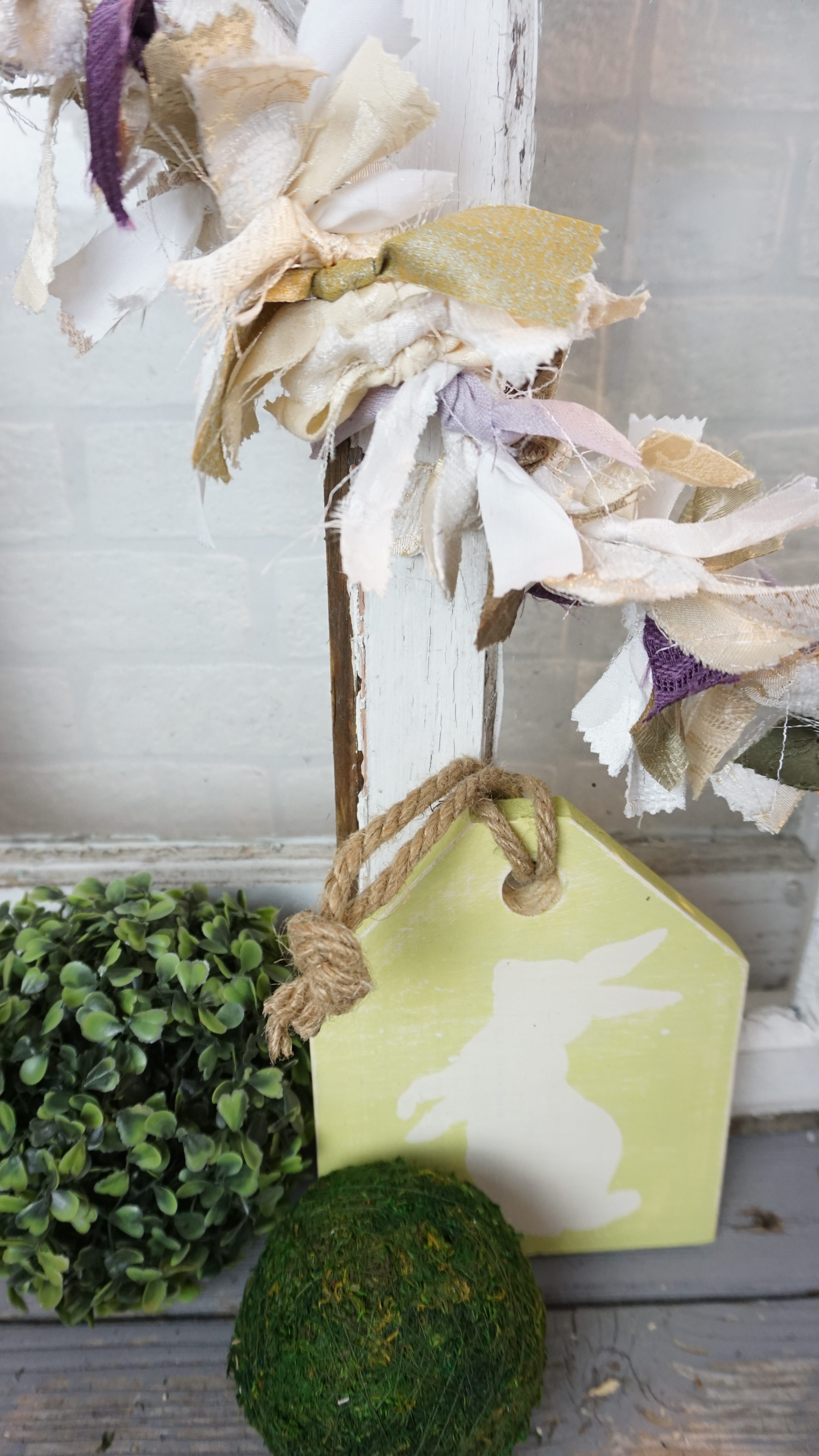 DIY Spring Rag Banner • Holly Grace