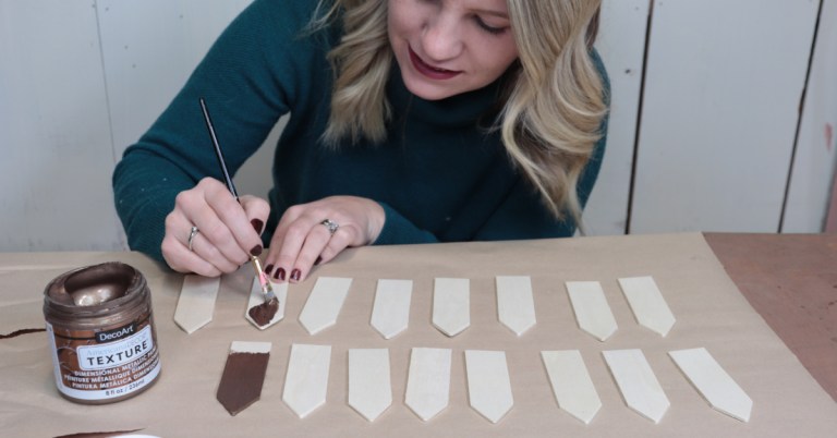 From Chest to Bench - DecoArt Suede Makeover • Holly Grace